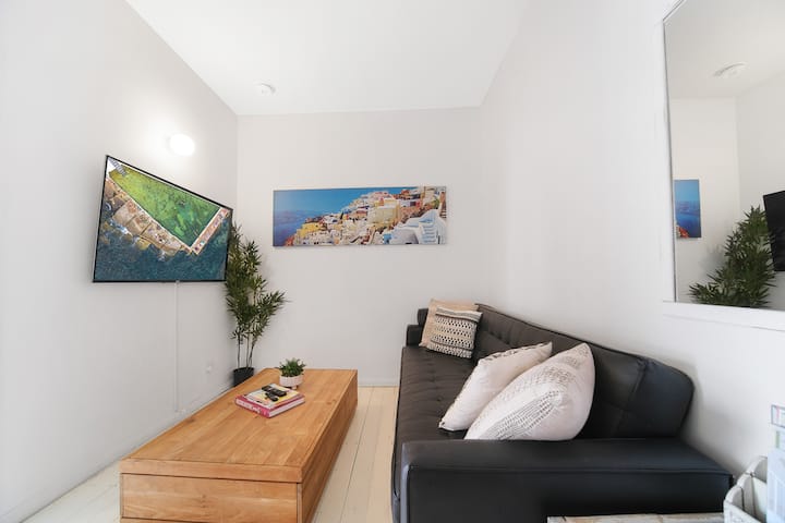 The Bower House - Manly