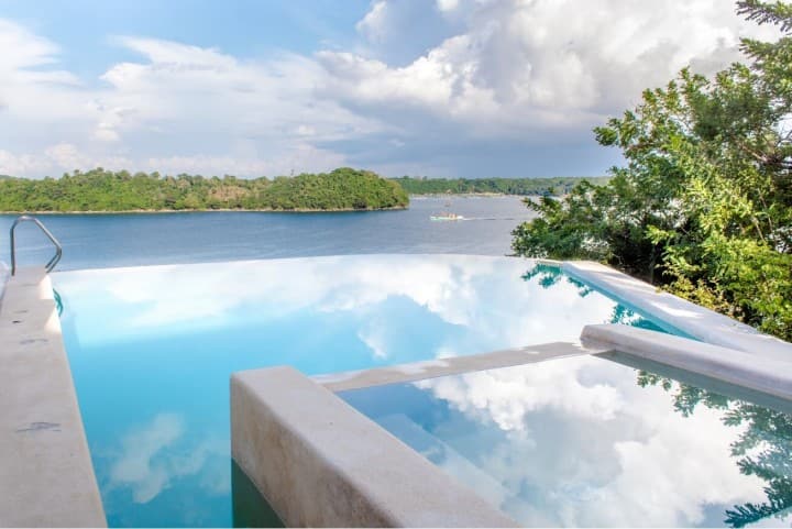 Luxury Bolinao Villa For 18 | Infinity Pool| Ocean - Bolinao