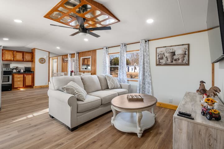 The Maple House - Lake Norman, NC