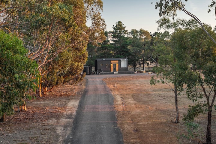 Aerie At Little River. Tiny House, Big Exhale. - Little River, Australia