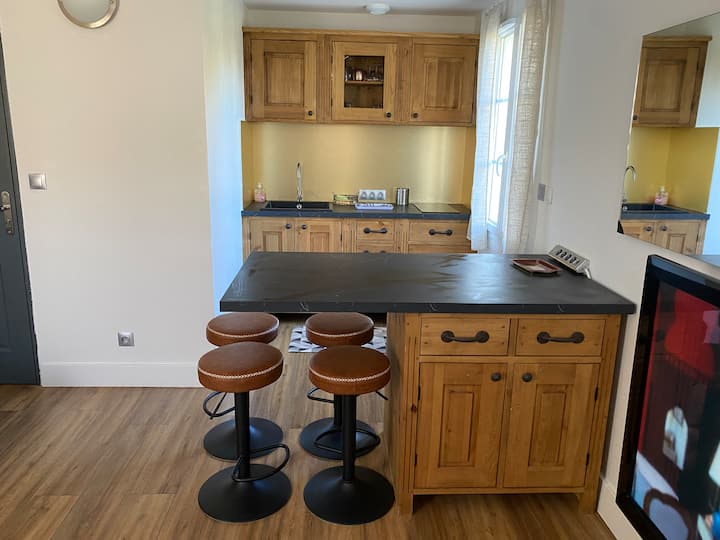 Maisonnette Dans Résidence Privée - Aimargues