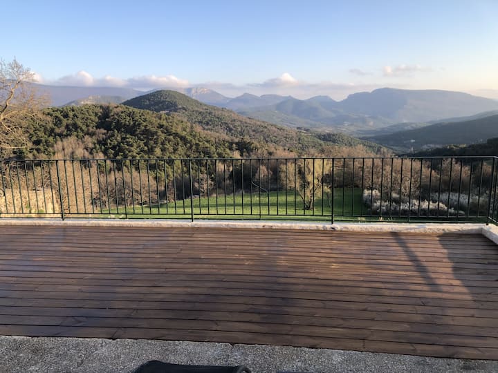 Vue Imprenable Aux Portes Des Gorges Du Verdon - Castellane