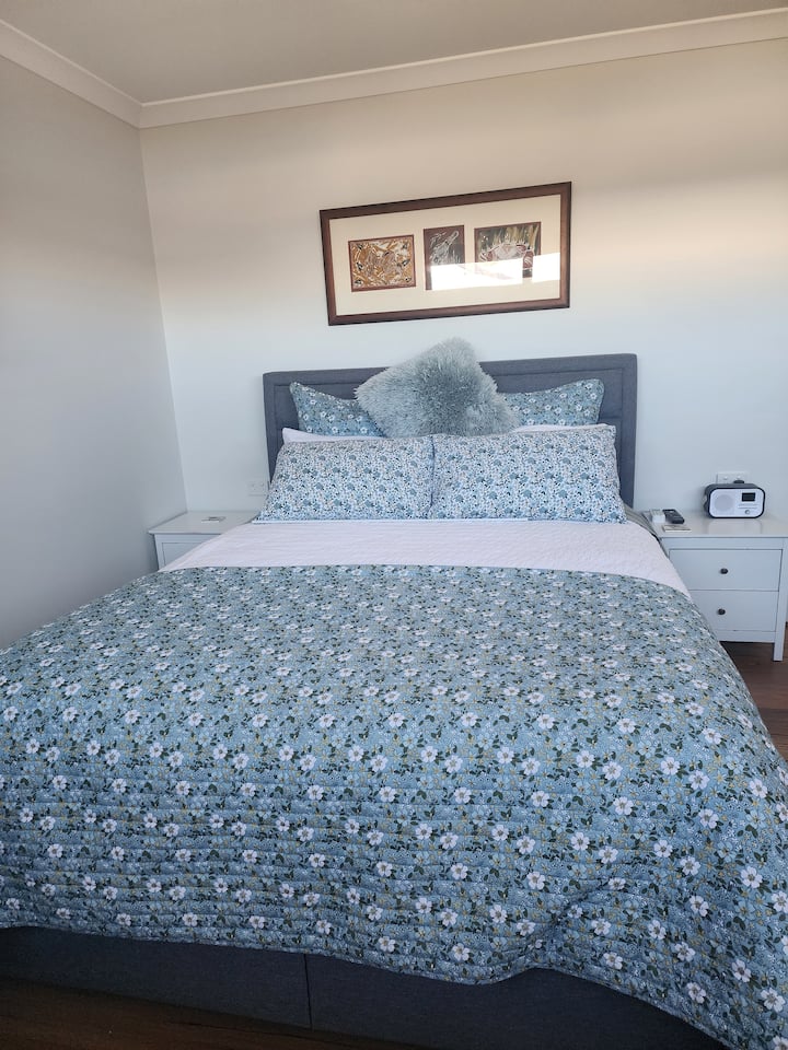 Well Appointed Private Studio – 20 Mins To Airport - John Forrest National Park