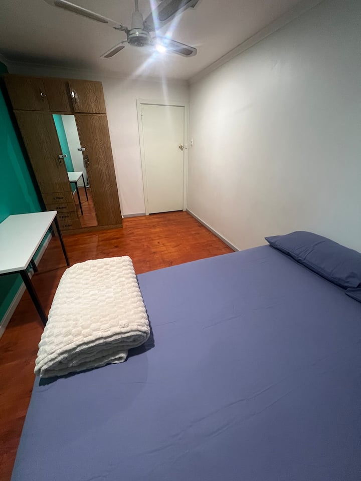 Suitable To Couples - Salisbury