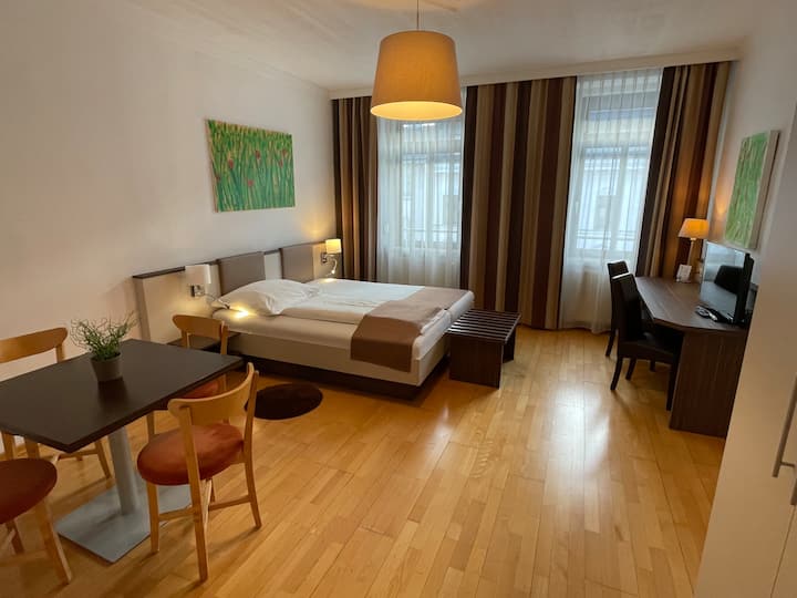 Apartment 10 Min. Zum Stephansplatz M. U3 Direkt - Viena