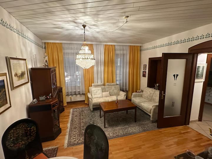 Charmante Altbauwohnung Im Zentrum - Linz