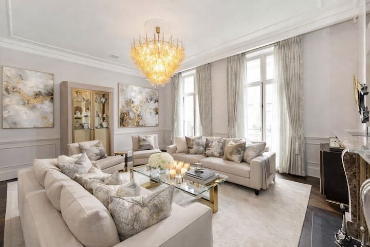 Luxury Spacious 6 Bedroom Flat - エセックス