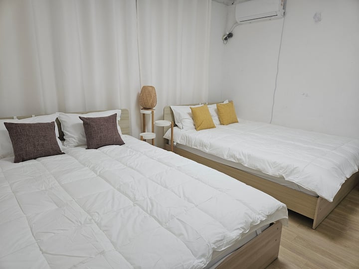 개봉책방 - Seoul