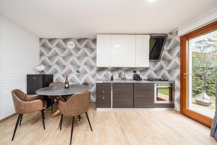 Elegant Studio Apartment With Splendid Garden - Pescara