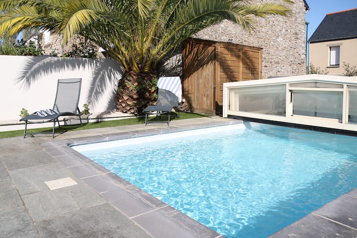 Charmante Maison Avec Piscine Proche Plages - Saint-Coulomb