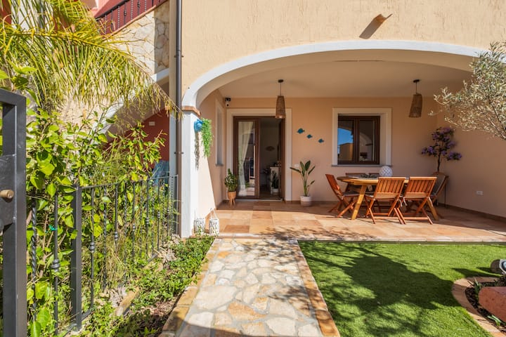 5 Minuti Da Spiagge & Centro| Artigianato Locale - Villasimius