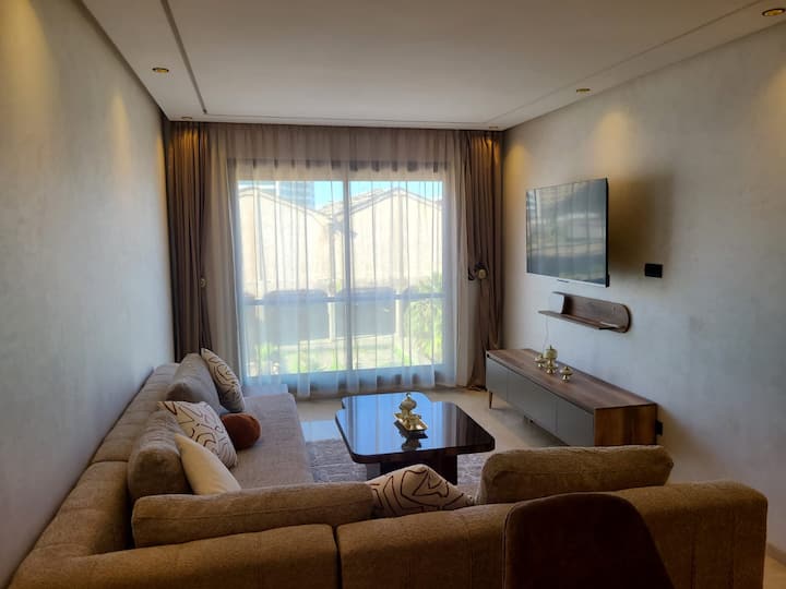 F2 Standing Lumineux, Tout à Proximité - Casablanca