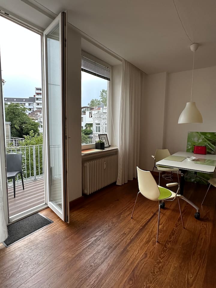 Central And Quite - Lilienthal