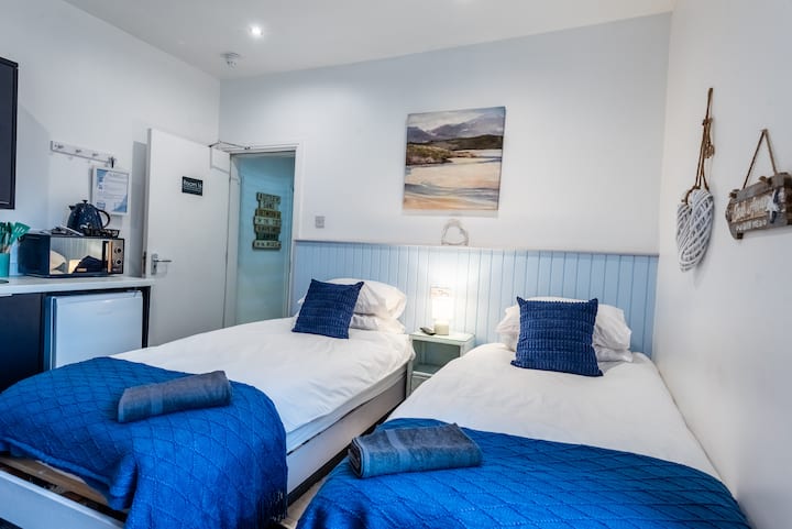 Guestz At The Wellington - Blackpool