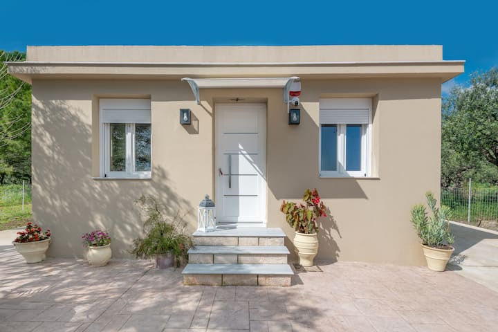 Villa Destiny!  Calm & Cozy Private Home. - Zante