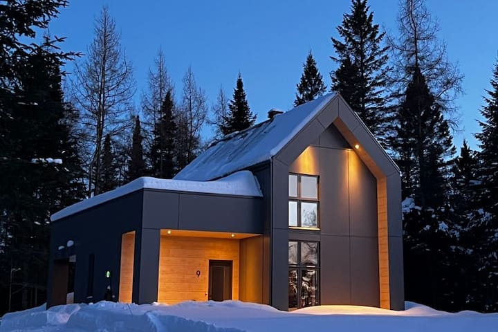 Chalet Le Faucon Au Cœur Du Golf De Lac-etchemin - Lac-Etchemin