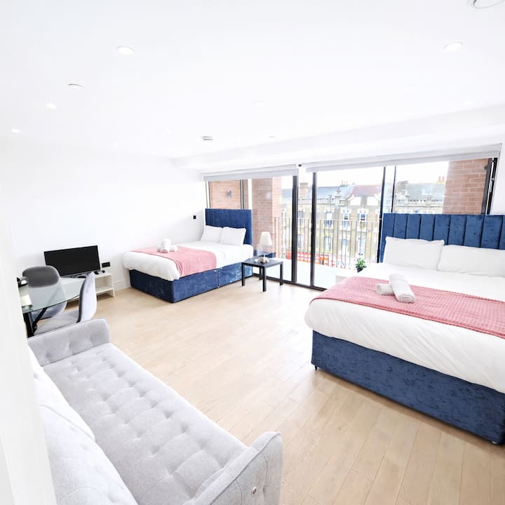 Apartment In Upton Park - Dartford