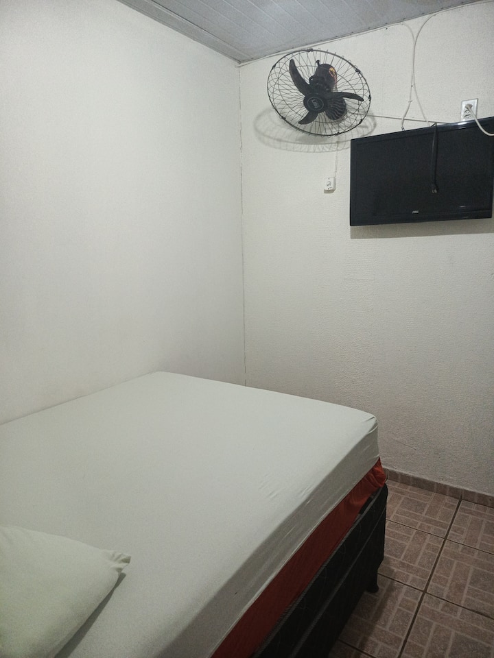 Galeria E Hotel Vizza. Próx A Rodoviária De Gyn. - Goiânia