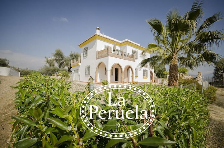 La Peruela. Spacious 4 Bed Rural Villa, Fab Views - Comarca de Alhama