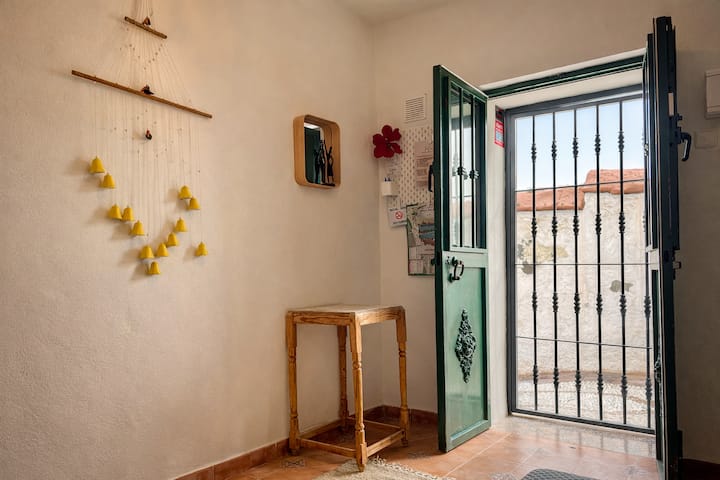 Boutique Townhouse With Stunning Views - Torre del Mar