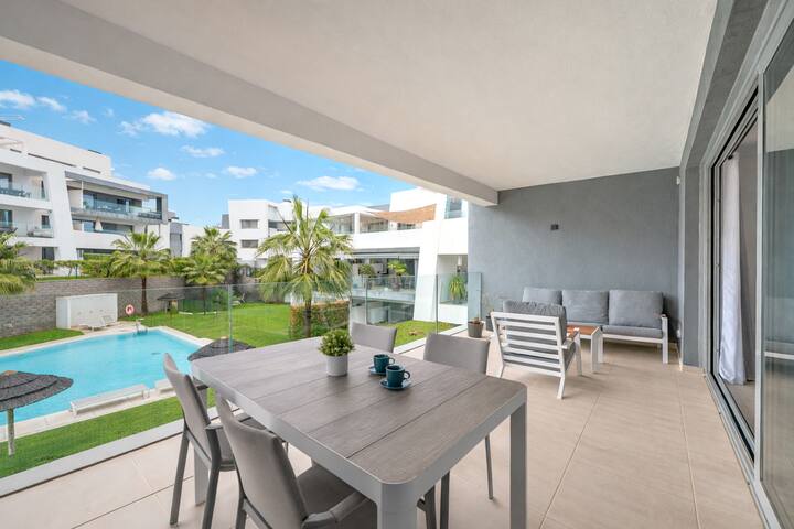 Spacious Garden Apartment By Caseo - Estepona
