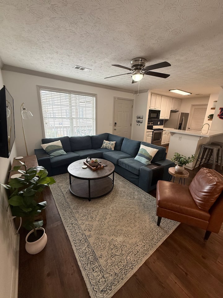 Eagle's Nest (3bd/2ba Condo) 4m From Jh Stadium - Auburn, AL