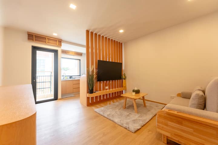 New Spacious Service Apartment Near Ekkamai Bts - Bangkok