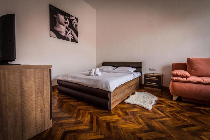 Fuchsl Palace Grand Suite - Oradea