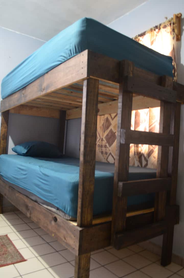 Alacranes, Minidepa 2 Habitaciones - Monterrey