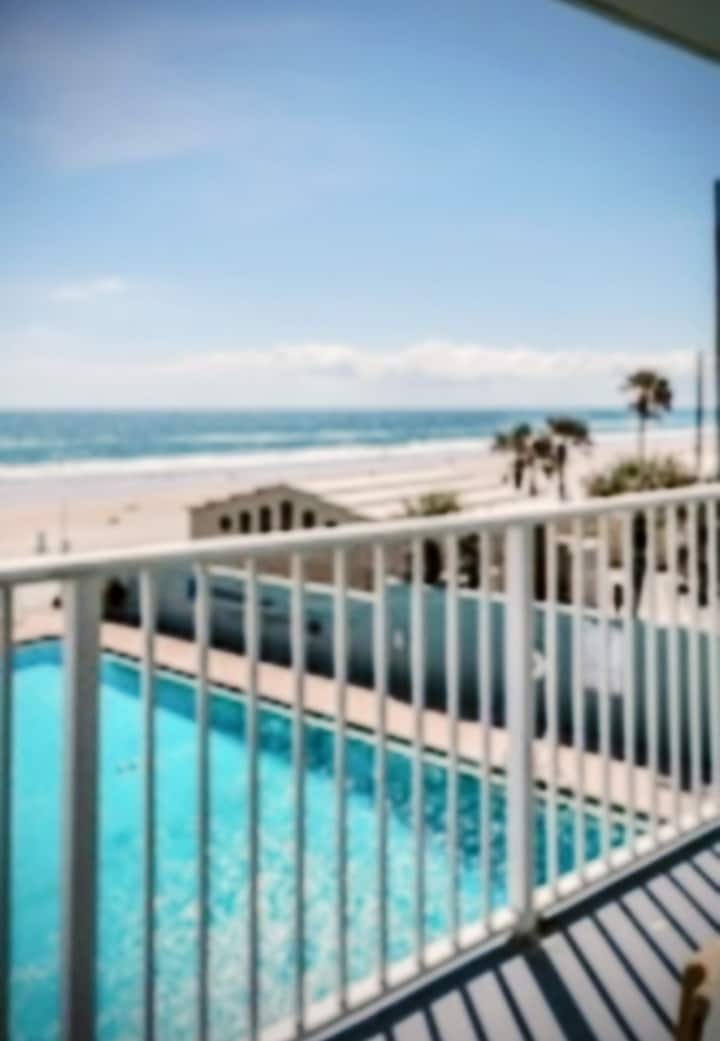 Be A Beach Bum In Our Ocean Front Condo - Daytona Beach, FL