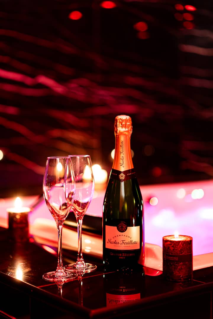 007 - La Suite Confidentielle - Corbeil-Essonnes