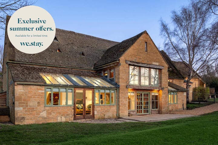 Willowberry Barn - Exclusive Home With Hot Tub - Gloucestershire