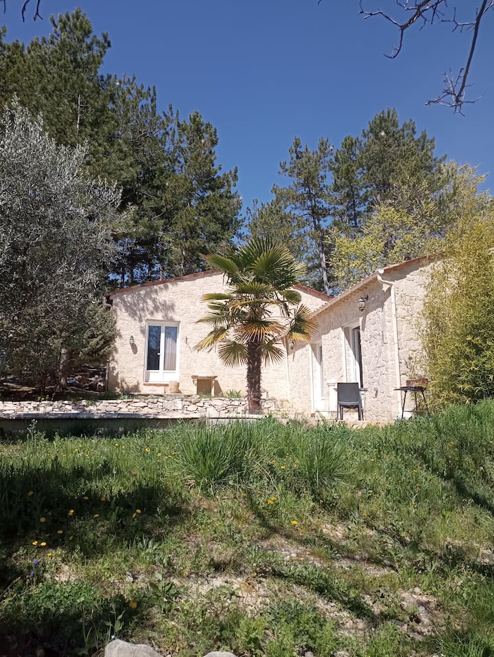 Location Chambre Dans Villa Avec Jardin , Piscine - Digne-les-Bains