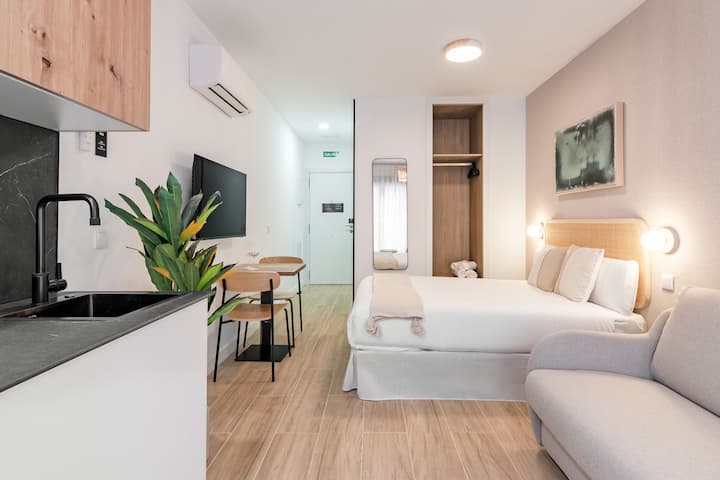 The Madrid Studios By Charming, Renovados, Para 4 - San Blas