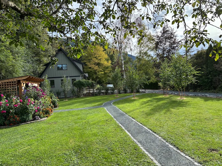 Coach House On Prairie - Chilliwack