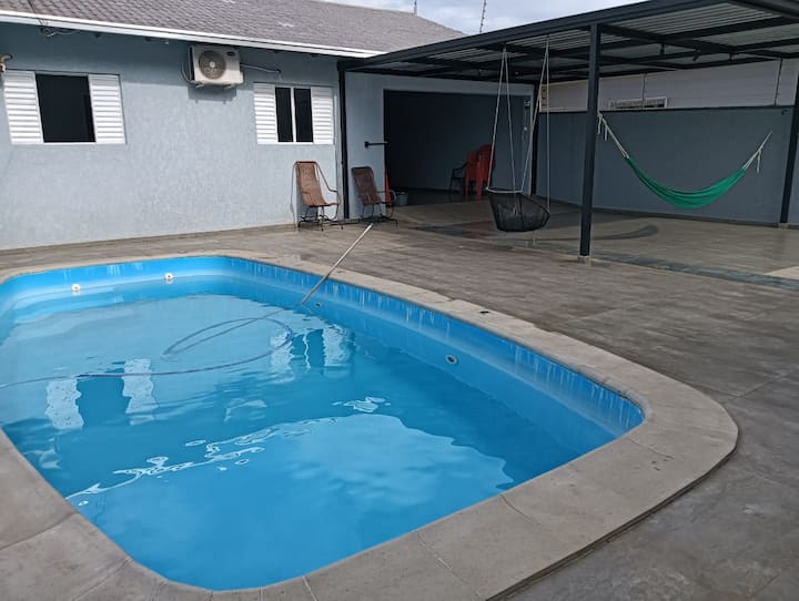 Casa Com Piscina Próx. A Av Das Cataratas E Centro - Foz do Iguaçu