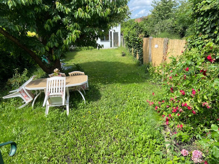Charmante Maison Avec Jardin Et Véranda - Saint-Amand-les-Eaux
