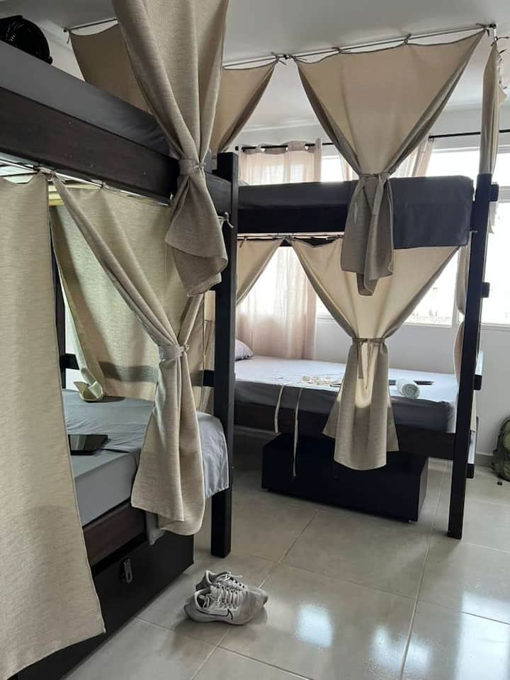 Cama Masculina En Cali Turistica - Cali