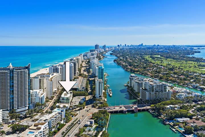 Beach Escape 1br • Across The Street To The Beach - Miami Beach, FL
