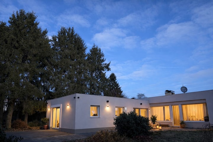 Haus Der Alten Bäume | Entire House In Hillesheim - Gerolstein