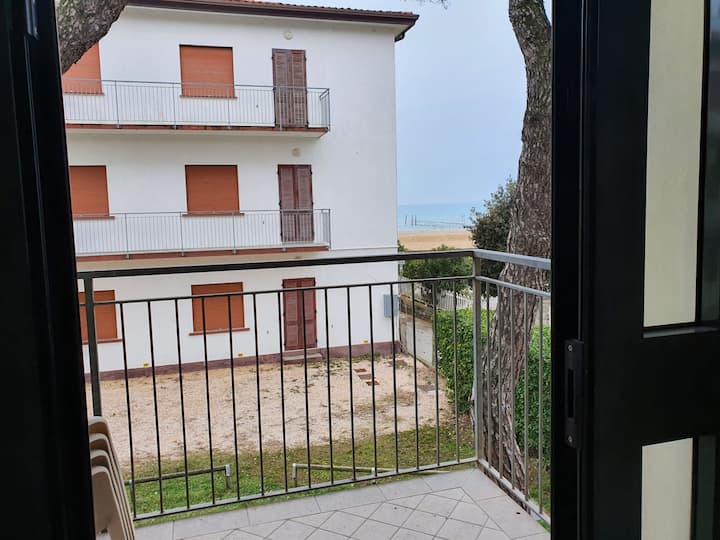 Jesolo •Terrazza Frontemare• Spiaggia + Parcheggio - Lido di Jesolo