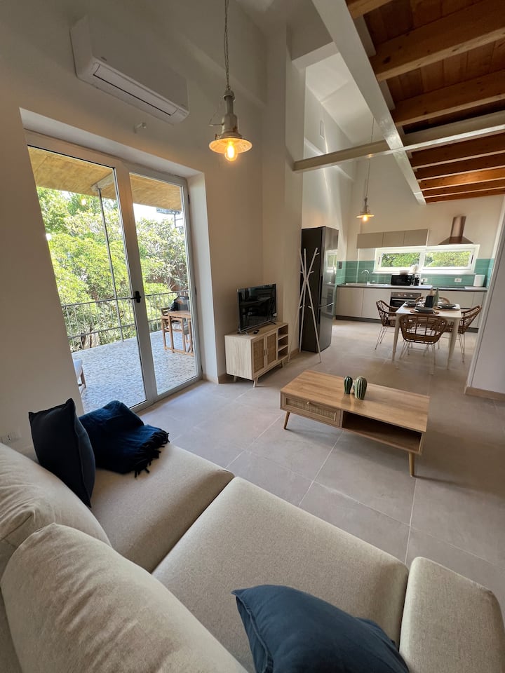 Casa Vacanze Con Accesso Spiaggia Terrazza E Park - Savona