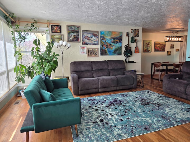 Frou Frou Farms- 3 Bed/2 Bath Home With Hot Tub - Eugene, OR