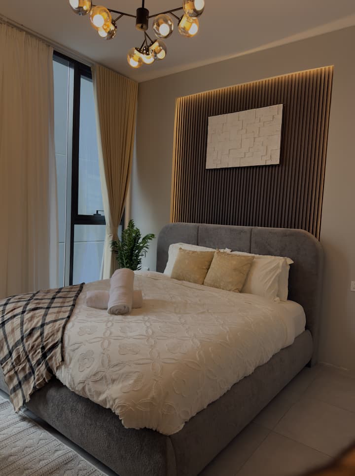 Aljada Deluxe Studio L Pool & Gym L Peaceful Area - Sharjah