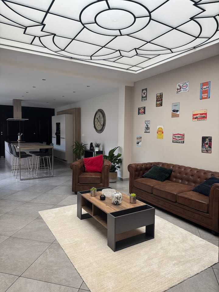 Duplex Industriel Chic & Spacieux - 140m² De Style - Armentières