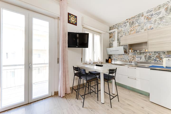 [10 Passi Dalla Spiaggia] Rosa Del Mare - Rimini