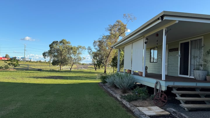 Comfortable Country Home | Work & Travel Friendly - Roma, Australia