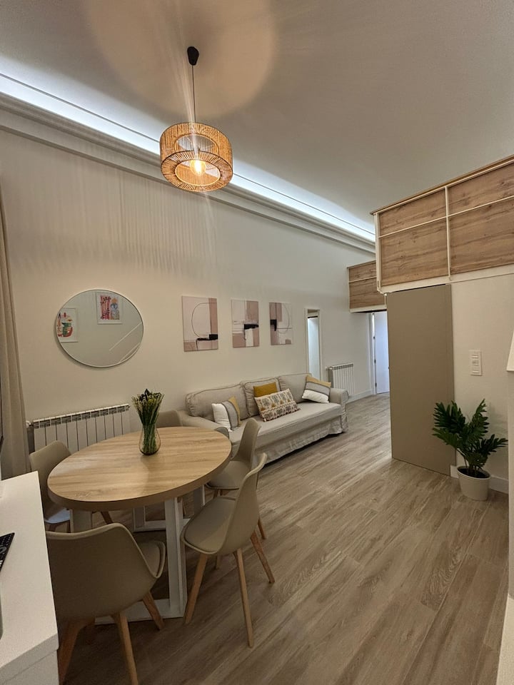 Atocha & Reina Sofía – Encantador, Precioso Y Top. - Madrid