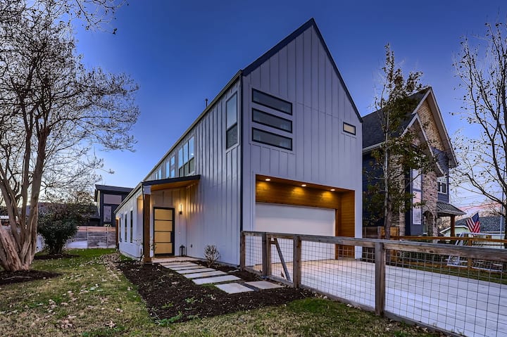 Modern Farm House In The Heart Of Georgetown. - Georgetown, TX