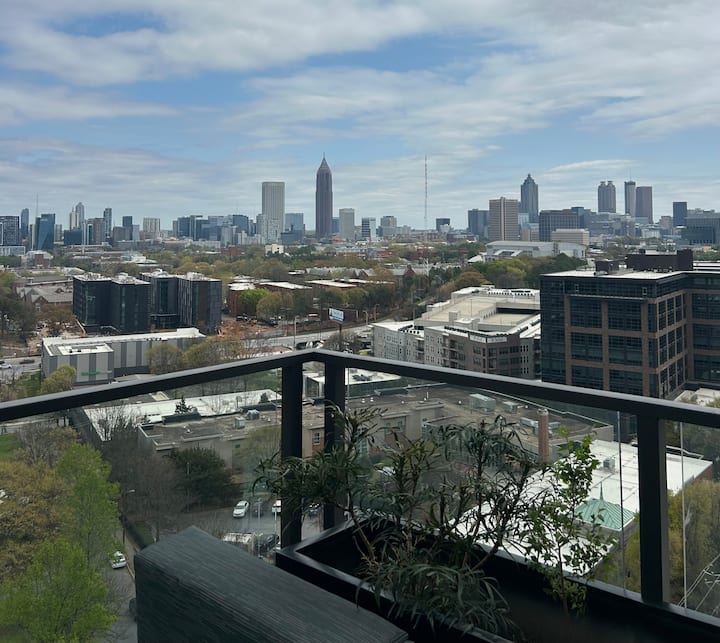 Modern, Cozy, And Comfortable - Atlanta, GA